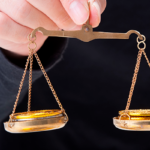 Data-Mesh-vs-Data-Fabric-Understanding-the-Key-Differences - Data ...